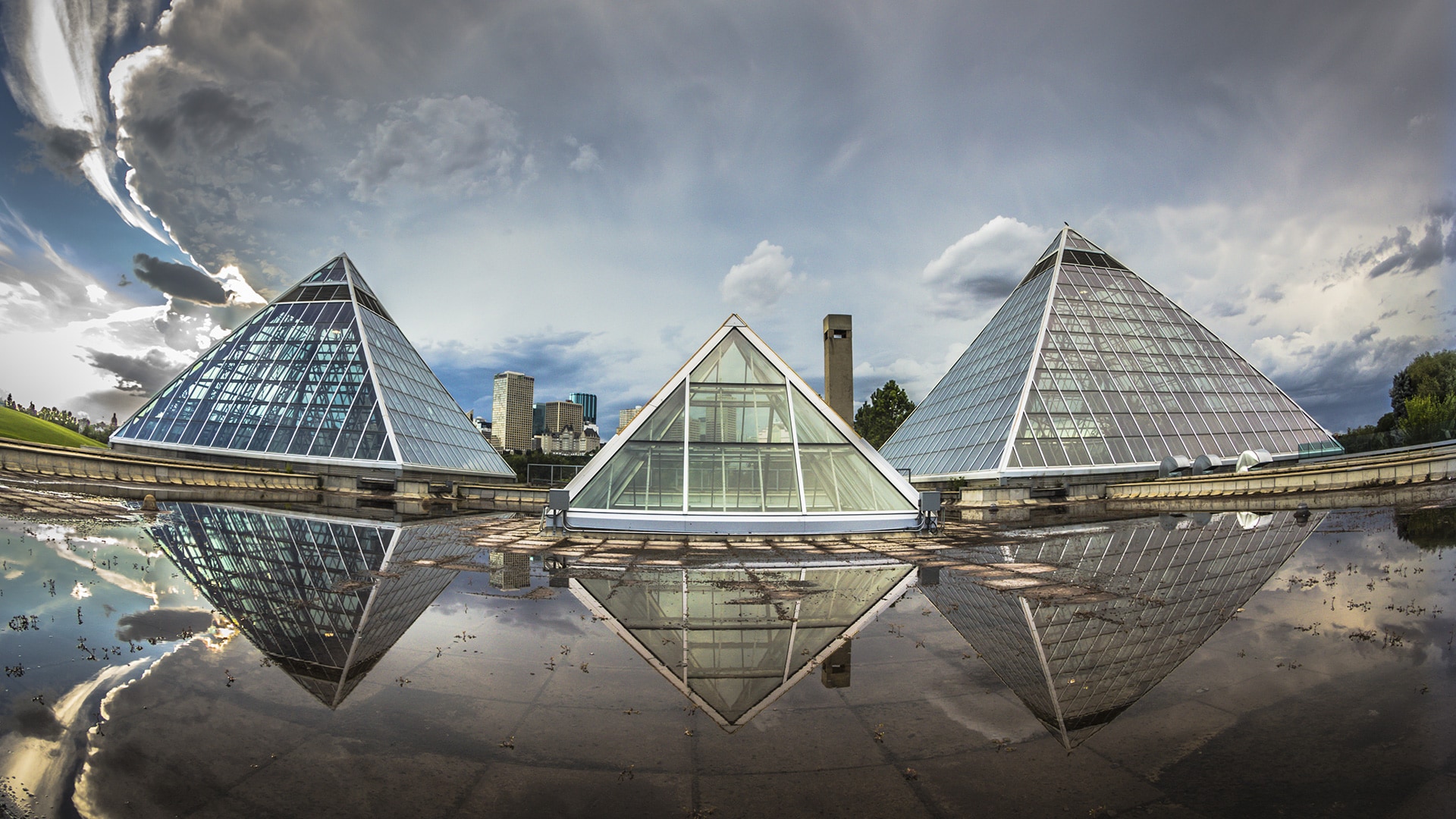 Edmonton Car Rental - Book Now | Enterprise Rent-A-Car